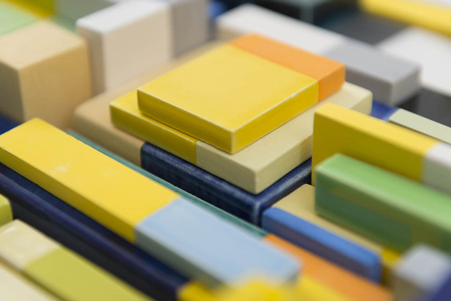 Exhibition | Tony Marsh: Garth Clark Tours His Color Houses | CFile ...