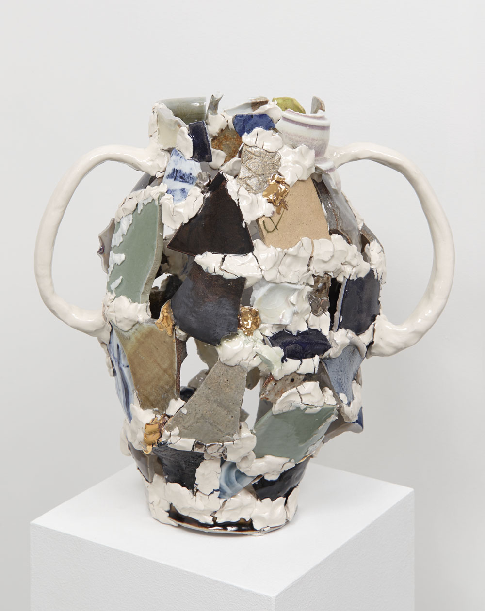 Robin Cameron (1) | CFile - Contemporary Ceramic Art + Design