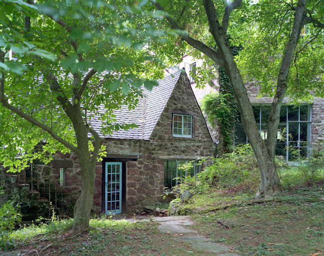 Commentary | Garth Clark: Is Saving H.V. Poor’s Crow House a Fool’s ...