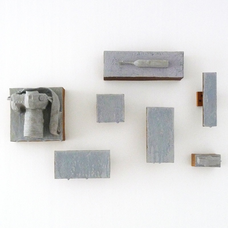 "Hetero & Semiotic" Pairs Two Paths Popular in Ceramic Art