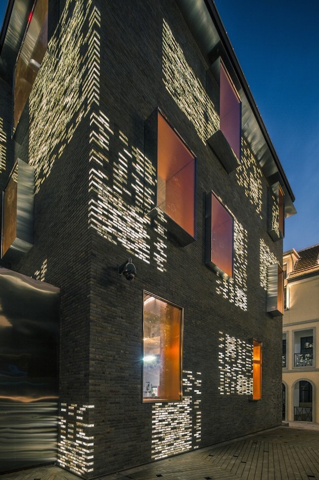 Atelier Archmixing's Brick Renovation of "Building No. 8"