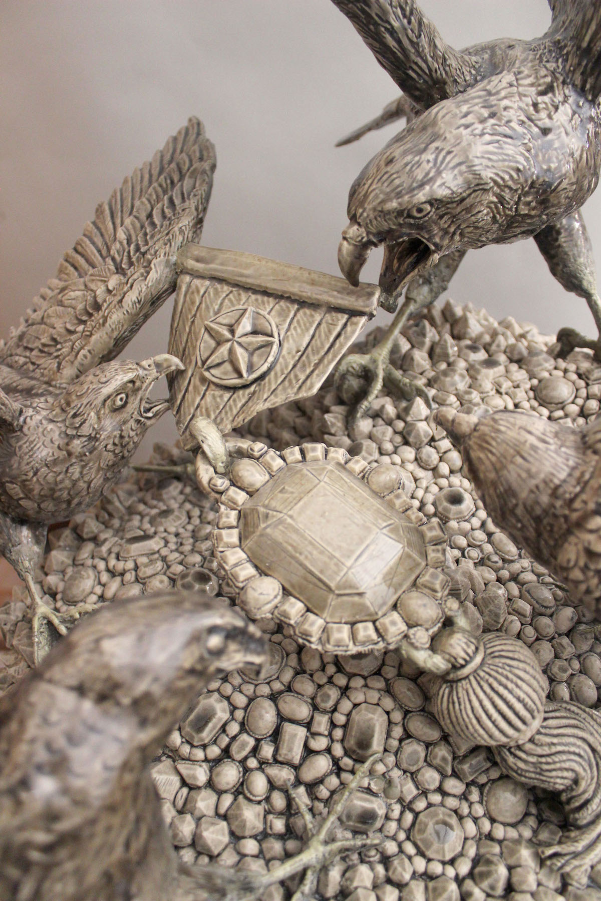 2d jan Detail To Each his own | CFile - Contemporary Ceramic Art + Design