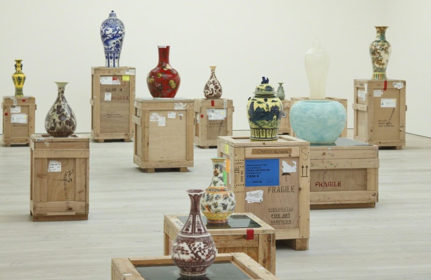 Soap Vessels by Meekyoung Shin Show Iterative Porcelain through History