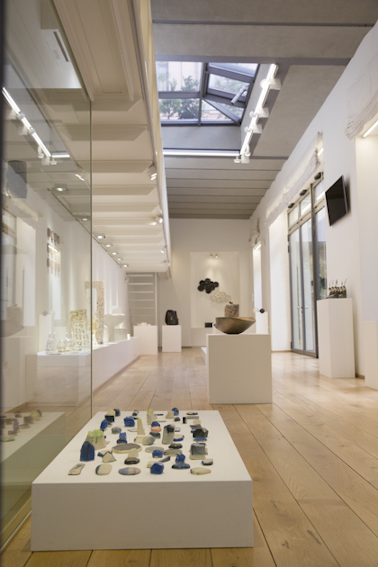 4_installation-open-to-art-2 | CFile - Contemporary Ceramic Art + Design